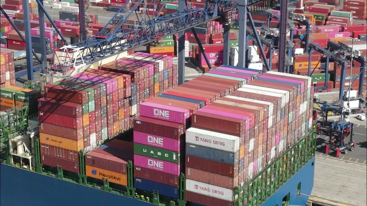 Container Ship Loading and Unloading - YouTube