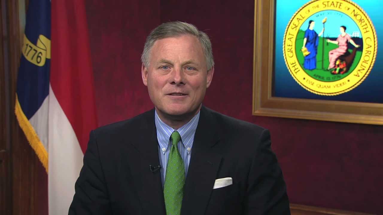 10/22/11 - Sen. Richard Burr (R-NC) Delivers Weekly Republican Address ...