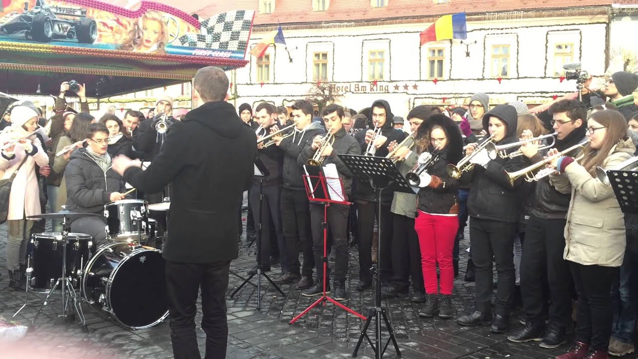 Fanfare Sibiu Piata Mare -Christmas 2014: "O, Ce Veste Minunata!" - YouTube