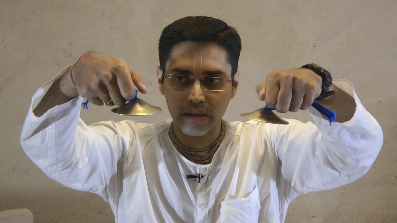 Learning Kartals (Marathi) : Session 1 - How to hold kartal in proper ...