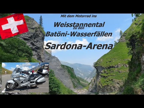 Mit dem Motorrad ins Weisstannental, Wanderung zu den Batöni Wasserfällen, Tektonikarena Sardona