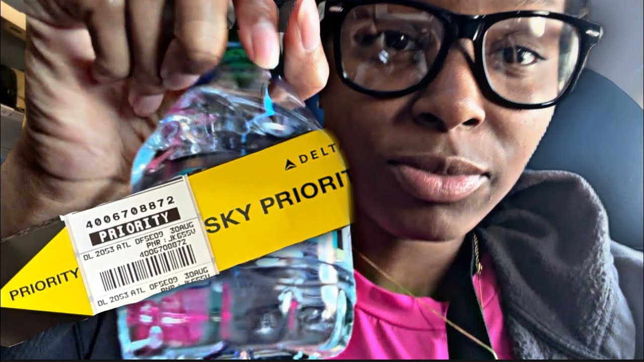 My FIRST CLASS flight EXPERIENCE - YouTube