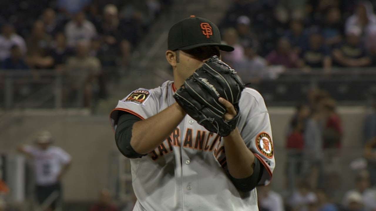 Sergio Romo throws scoreless 9th for first win - YouTube