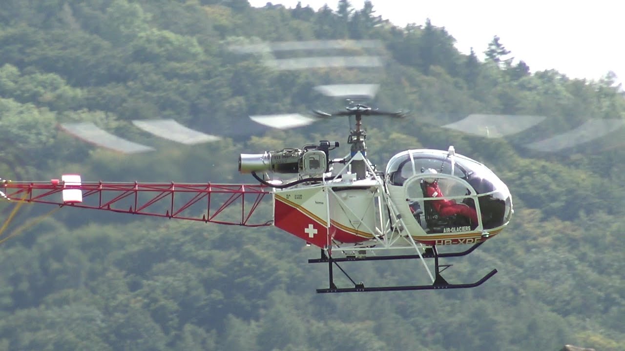 Fantastic detailed BIG LAMA RC Scale Turbine Model Helicopter - YouTube