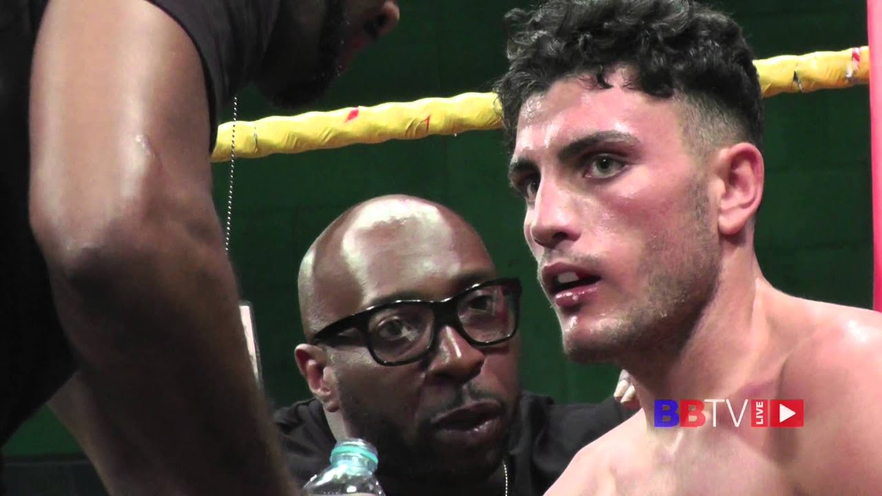 Michael Gomez Jr vs Qasim Hussain #BBTVLIVE - YouTube