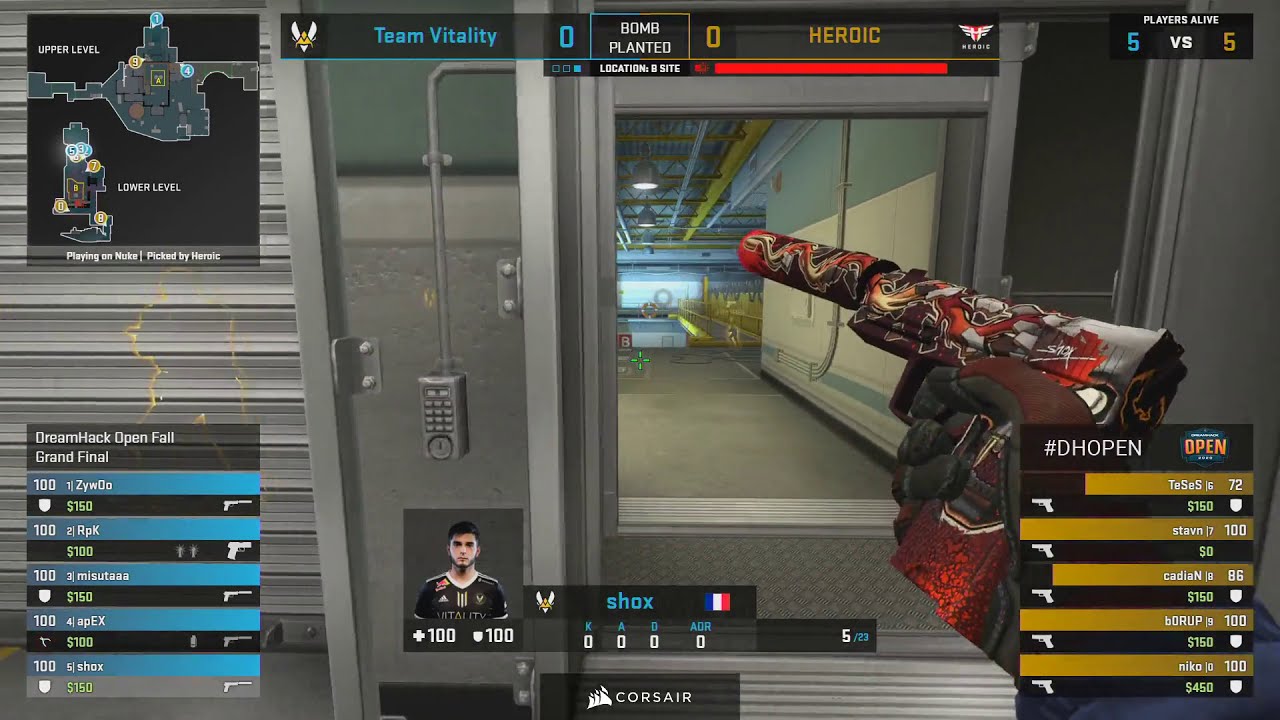 TeSeS MONSTER GLOCK ACE(5 HEADSHOTS) in Grand Final against Vitality ...