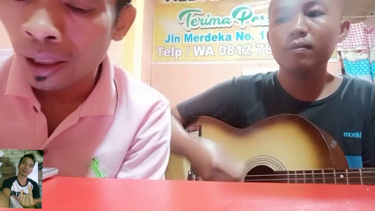 # Bukan aku tak cinta _ IKLIM ( cover by Attar Syah ) konser dadakan 2 ...