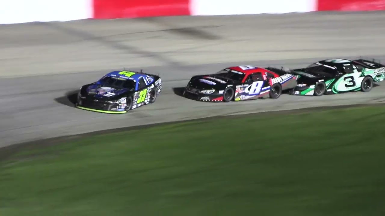 8 26 2022 Grundy County Speedway Late Model Feature - YouTube