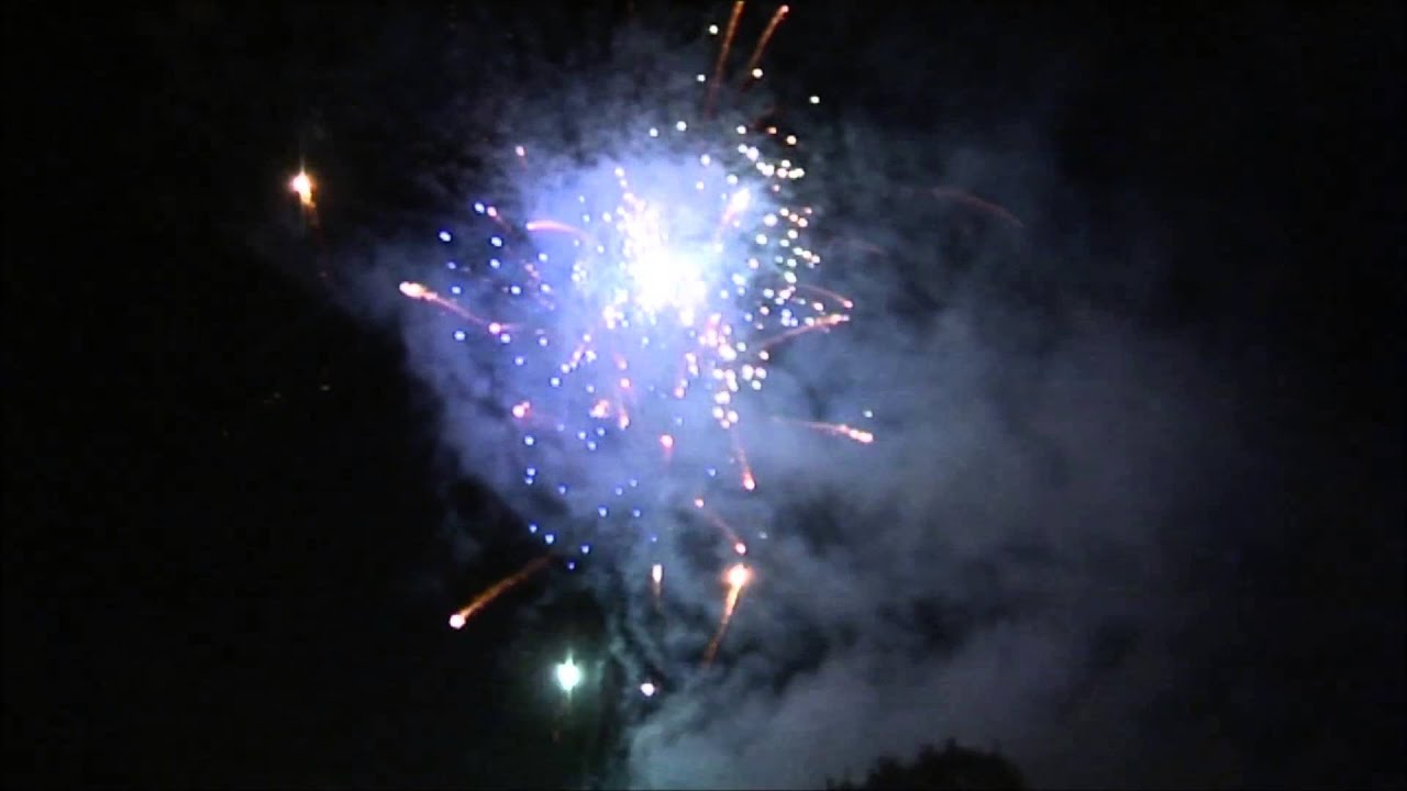Cannon Rock Violin wedding pyromusical by Manchester Fireworks - YouTube
