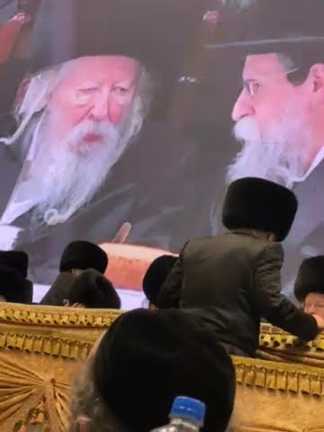 Gerer Rebbe In Conversation With Boyaner Rebbe At His Einikel's Wedding ...