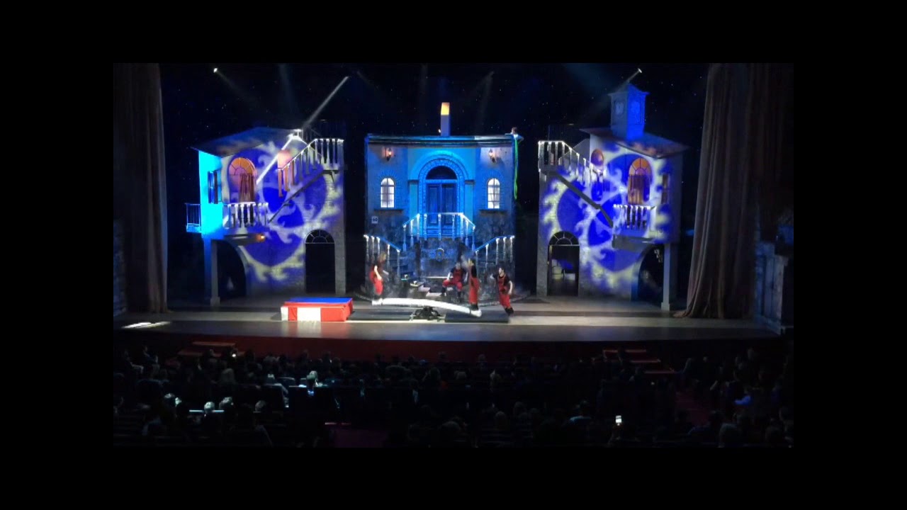 Teterboard Springboard Circus Act Acrobatics - YouTube