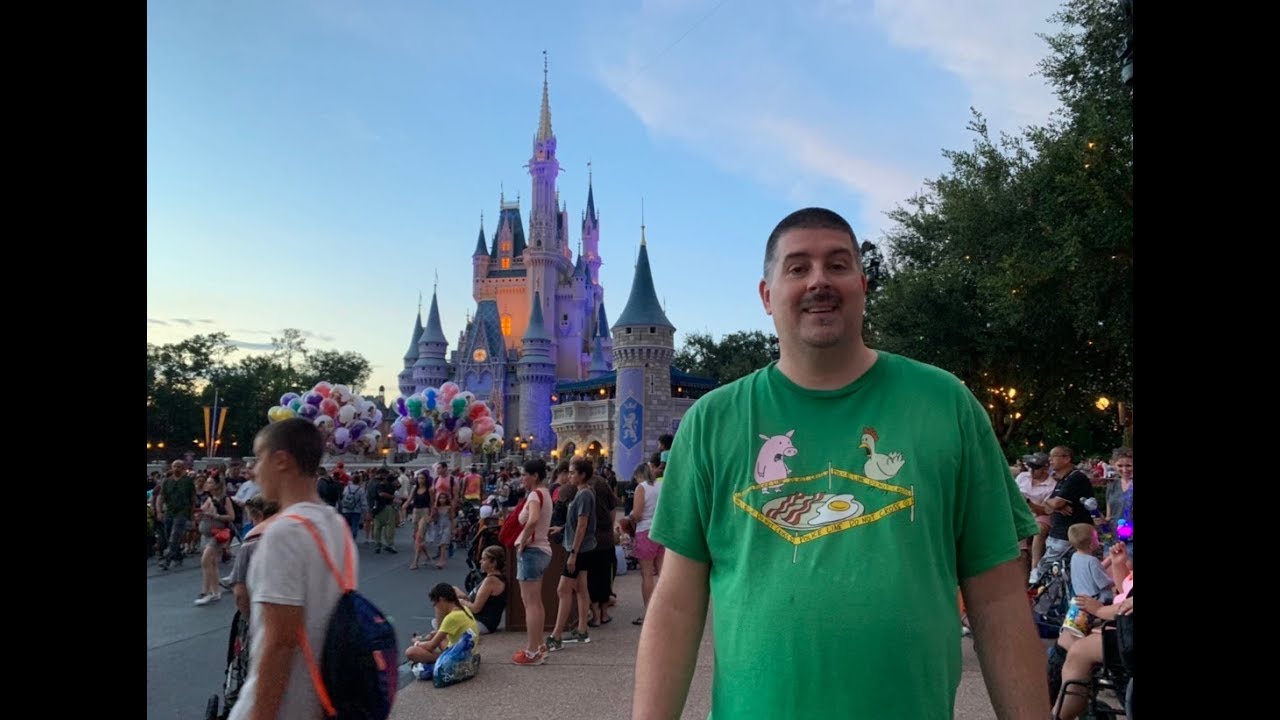 Walt Disney World Vlogs 2019 | Day 1 • Travel and Magic Kingdom - YouTube