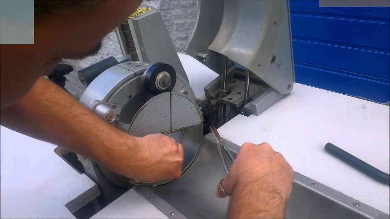 Ondal taping machine | SOLD - YouTube