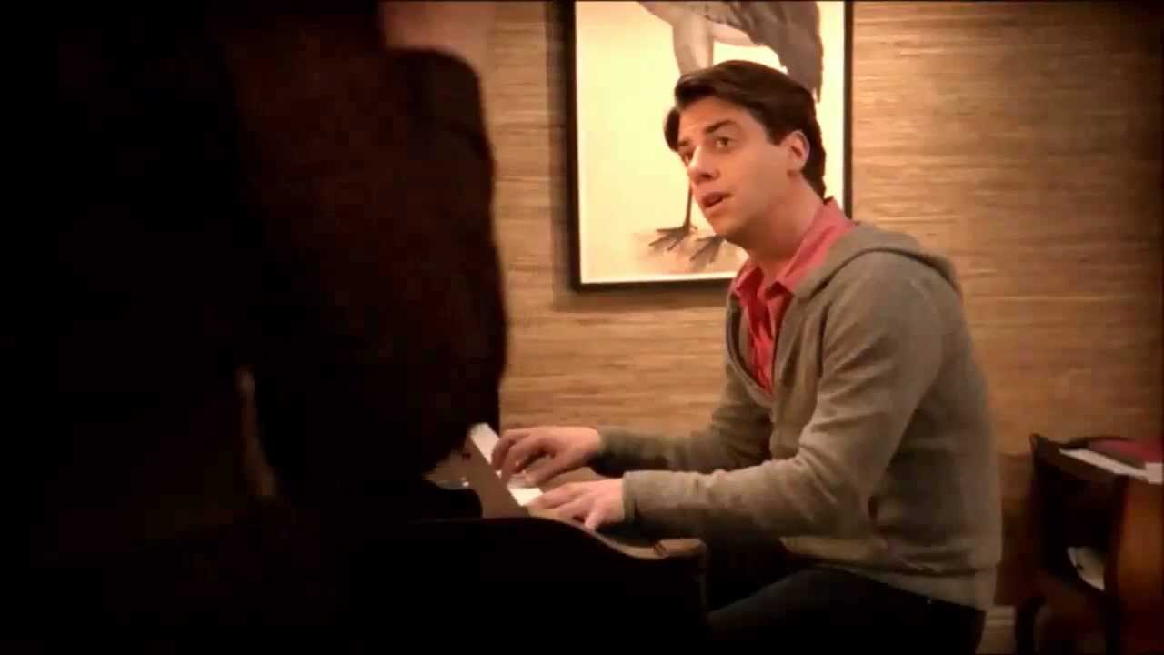 SMASH Second Hand White Baby Grand Tom Levitt Christian Borle - YouTube