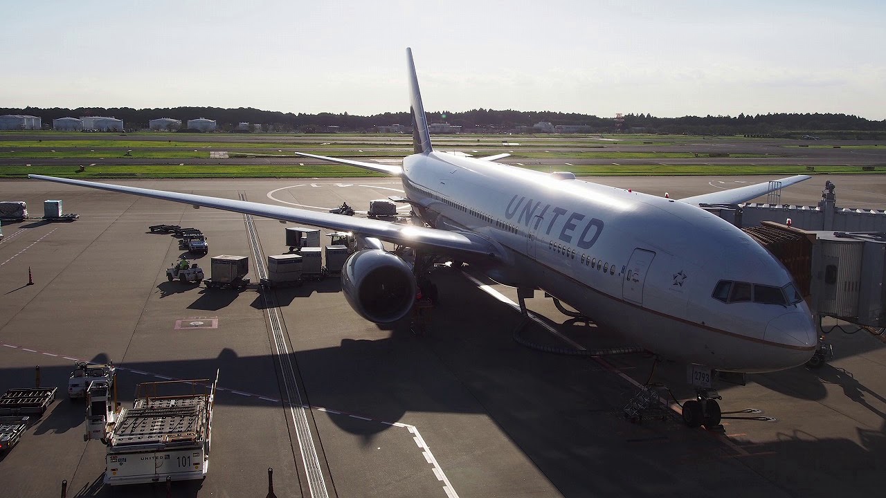 2017/09/28 United Airlines 881 Announcement: Chicago O'Hare - Tokyo ...
