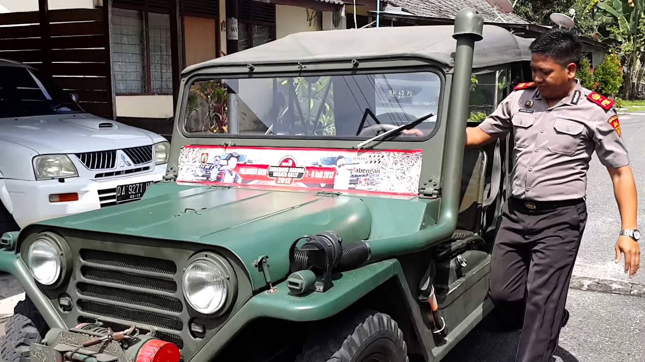 mobil jalan sendiri (jeep utility) - YouTube