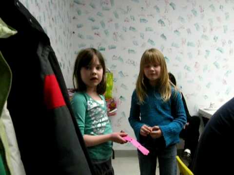 LAURA & LIZZY'S MI-JAN 2009-5 - YouTube