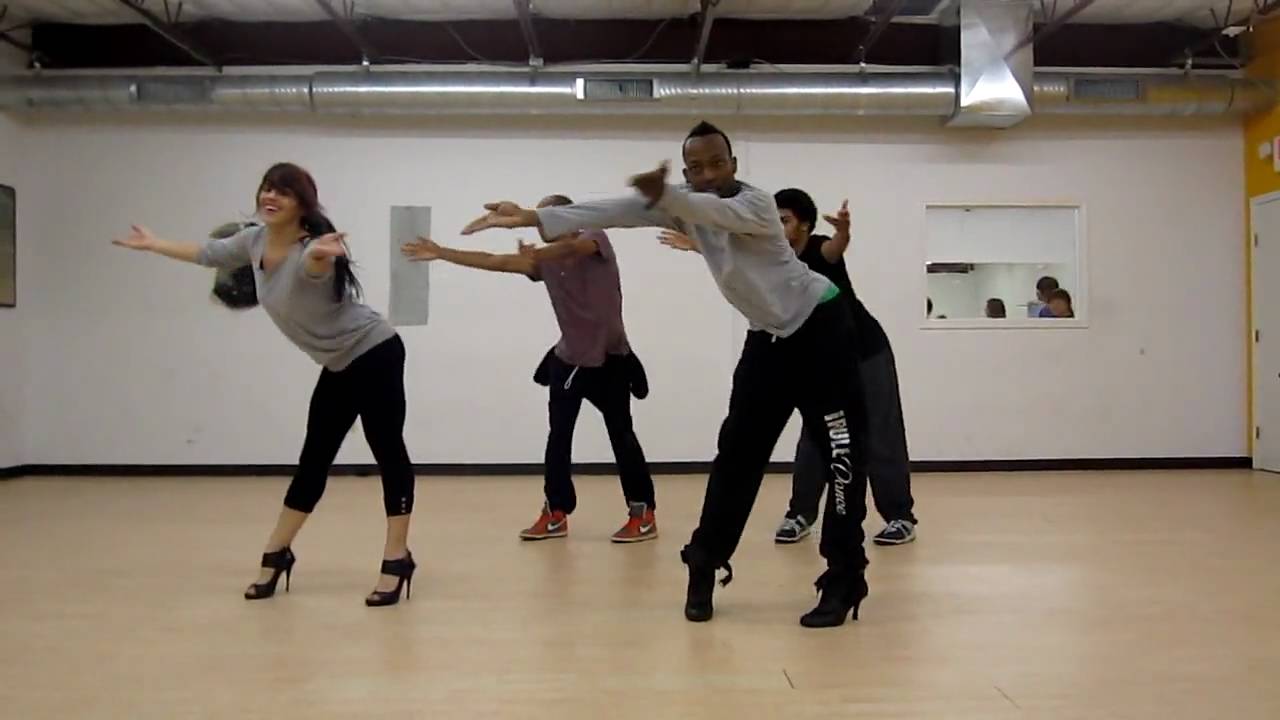 "COMMANDER" by Kelly Rowland - YouTube