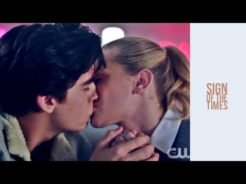 betty and jughead - sign of the times [riverdale] (+1x10)