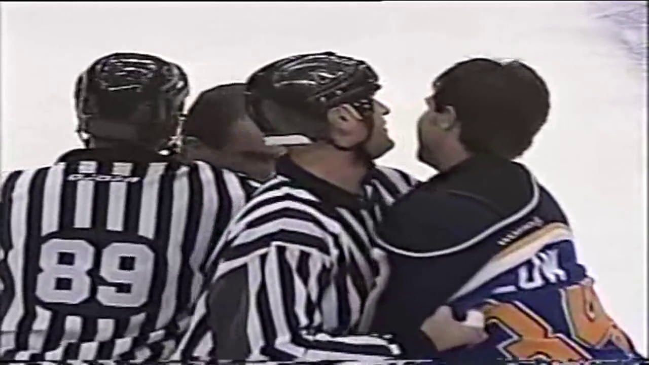 St Louis Blues VS Toronto Maple Leafs. Incredible Comeback (2000) - YouTube