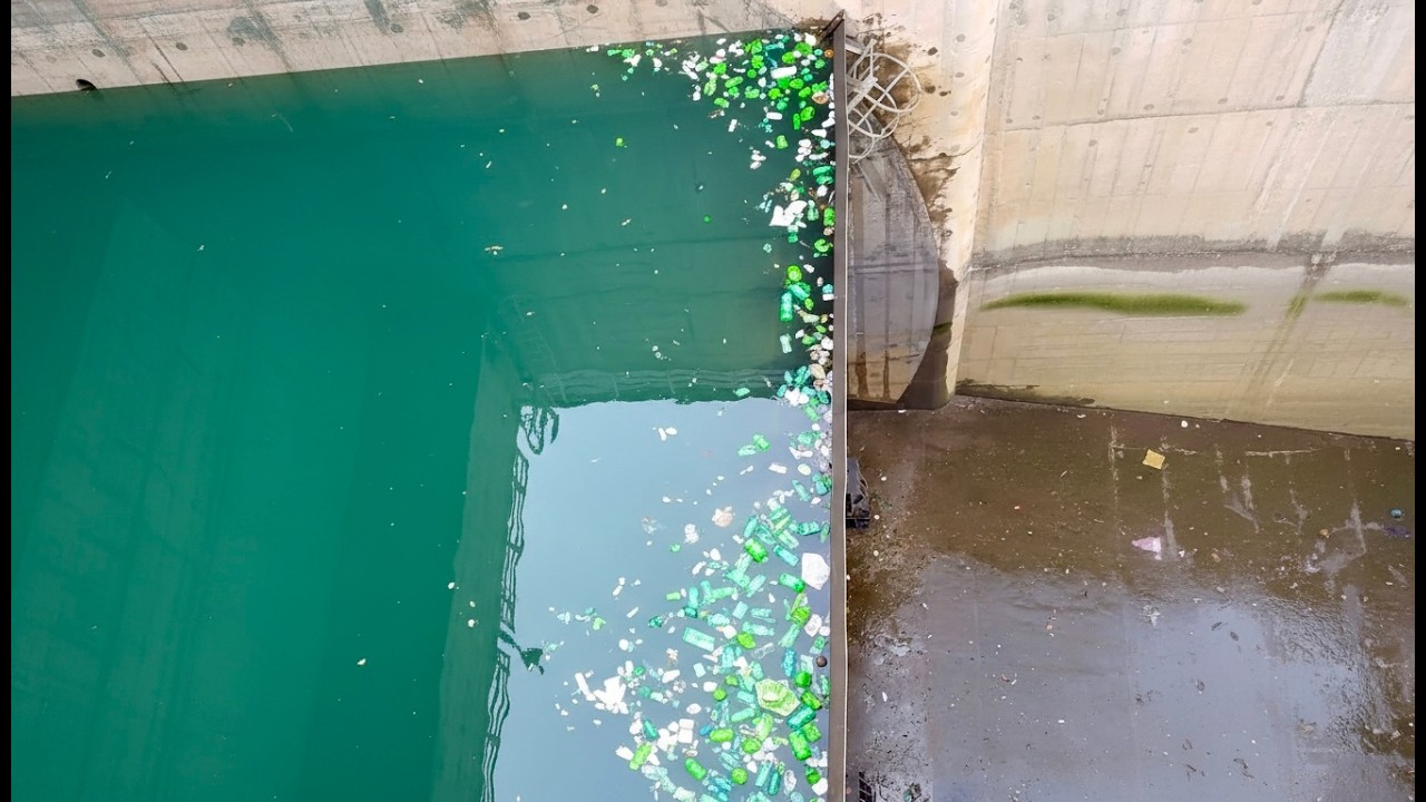 Dam Flap Gate Opened for reservoir regulation | Rare engineering ...