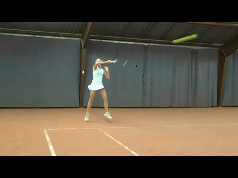 College Tennis USA OverBoarder - Amelie Gheysen