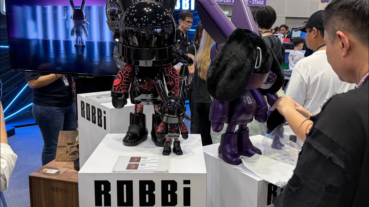 Comic Fiesta 2024 Bersama Hoopi App dan ROBBi - YouTube