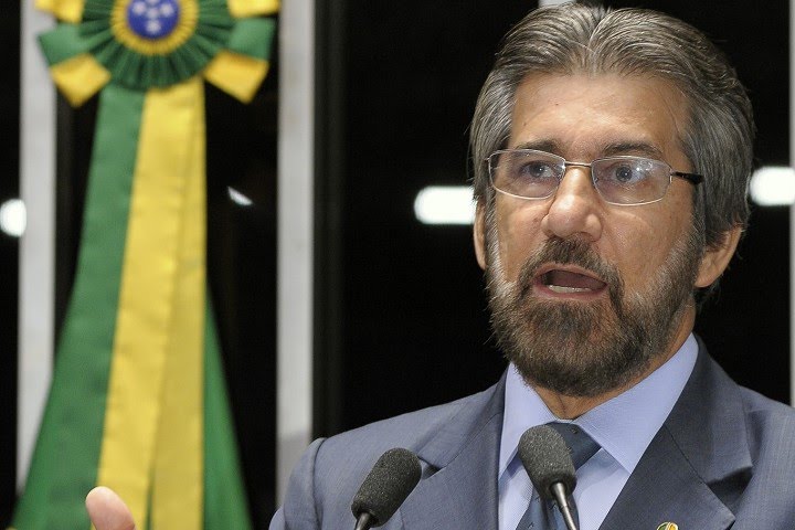 Valdir Raupp defende o fim da reeleição no Brasil - YouTube