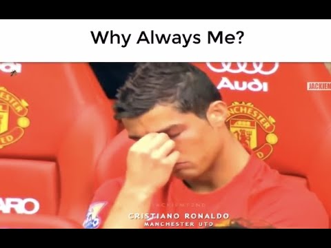 Football players angry after substitution😂 - YouTube