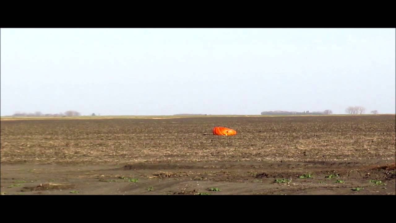 Blowing up 800 pound pumpkins with tannerite - YouTube