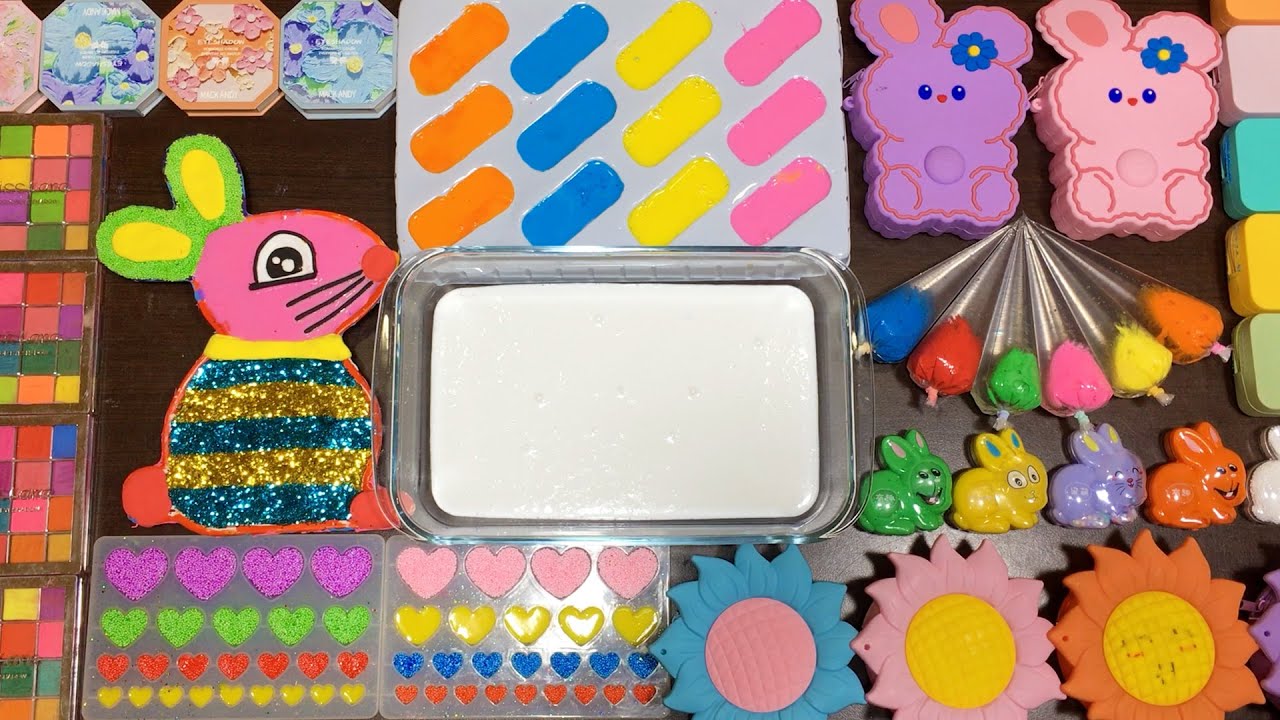 Cute Glitter Mouse & Bunny Slime Mixing 🐭🐰💖 Rainbow Slime ASMR! - YouTube