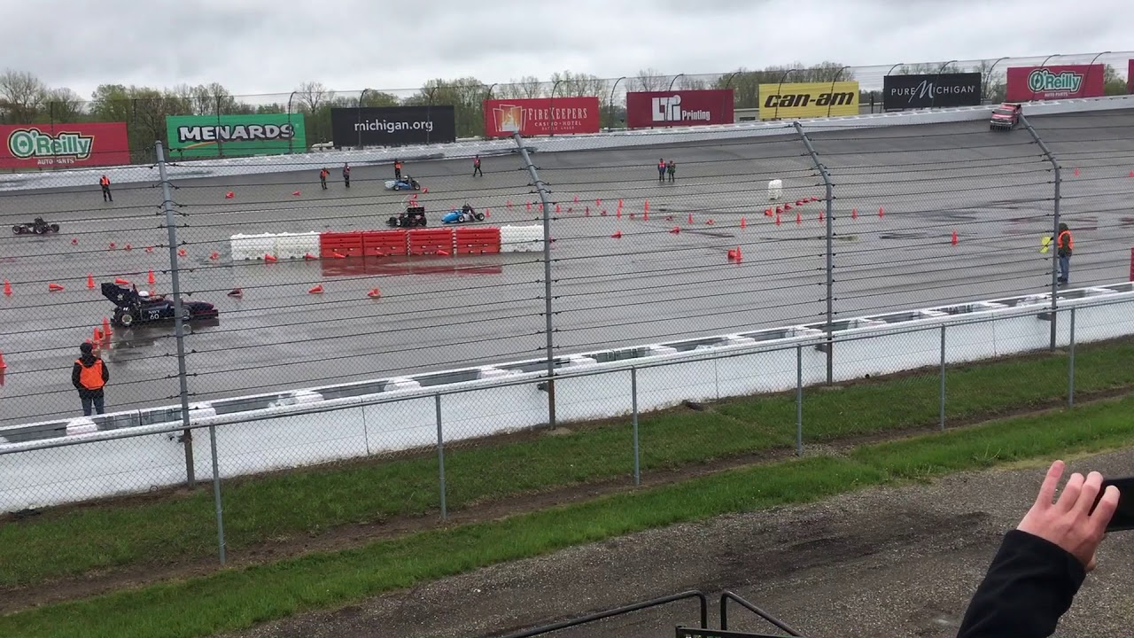 Formula SAE Michigan 2018 Hairpin Chaos Compilation - YouTube