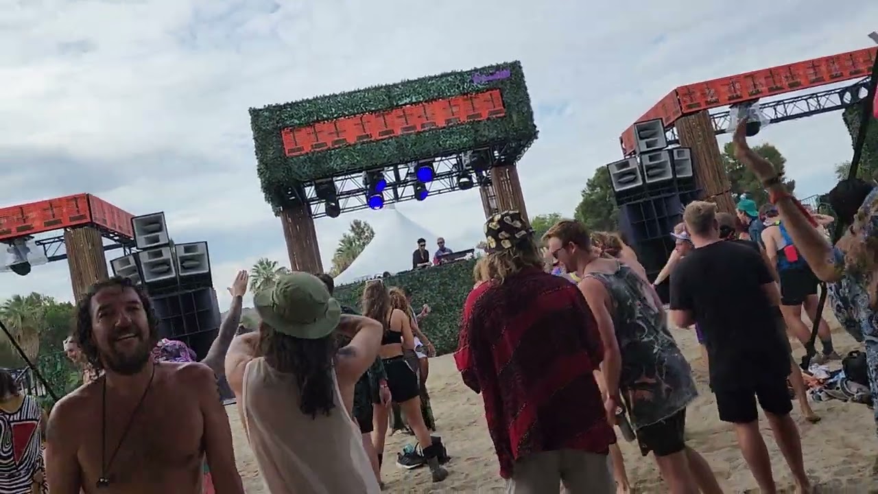 Hippy Flipping. First hit of Molly AFTER I'M DANCING HIGH! - YouTube