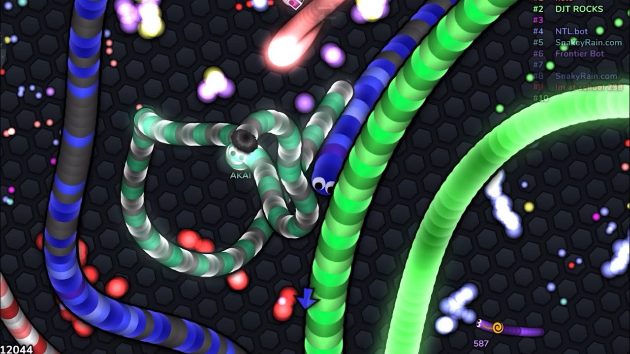 INSANE SLITHER. IO BOT STORM - YouTube