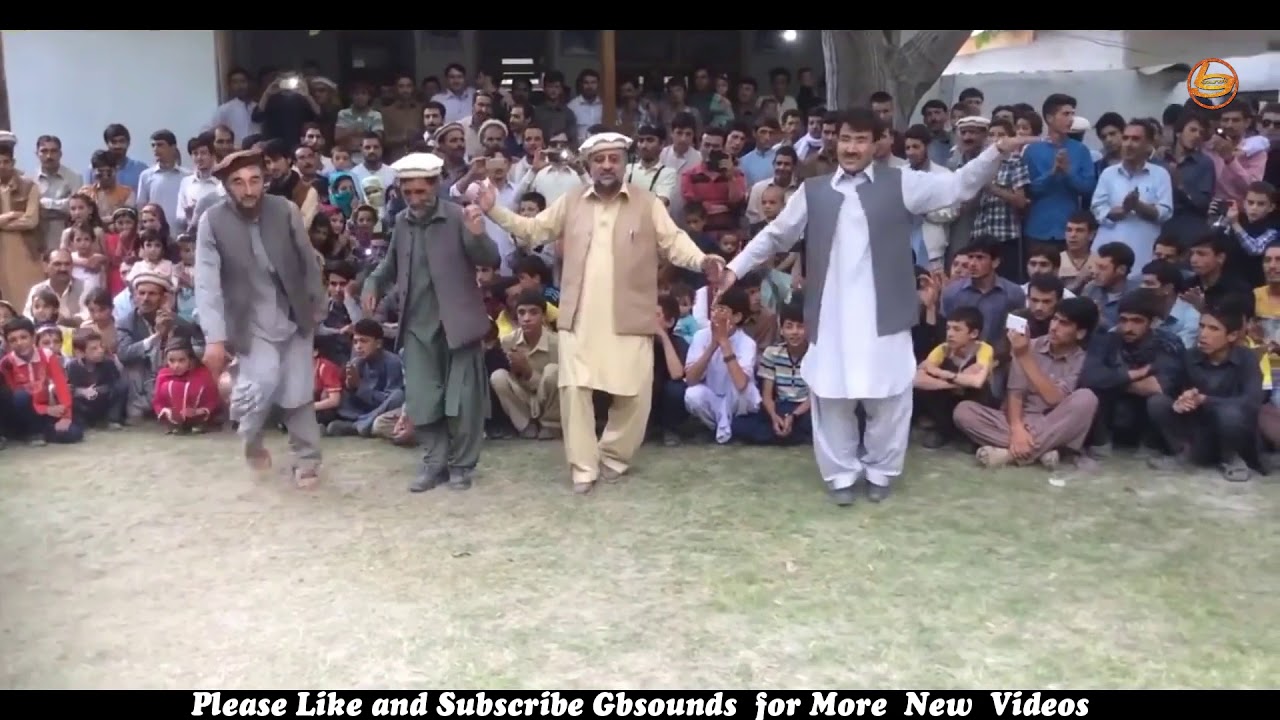 Chitrali doll dance | chitrali dhol ishtok | Chitrali Dance Performance ...