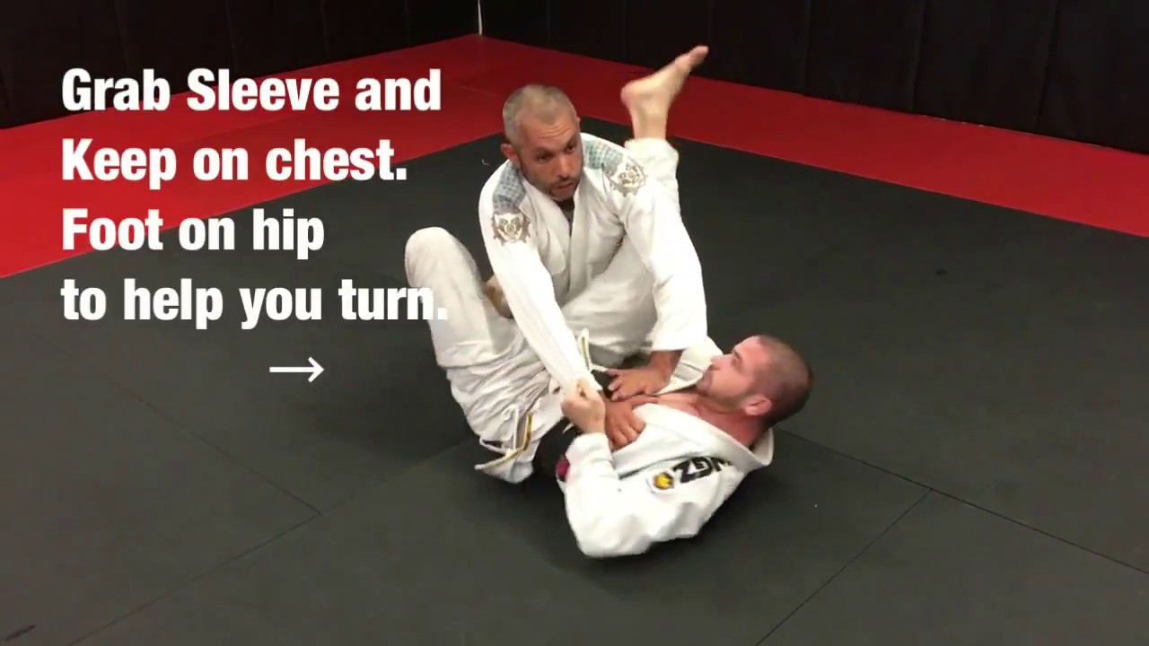 Pendulum Sweep - Basic BJJ - YouTube