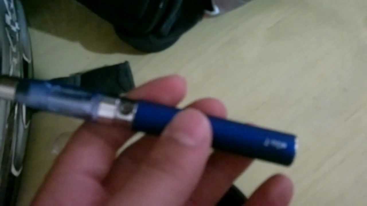 EgoK-P Double Stem 900mAh blue from chinabuye.com - YouTube