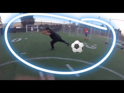 Juking And Megging Football/Soccer Players - YouTube