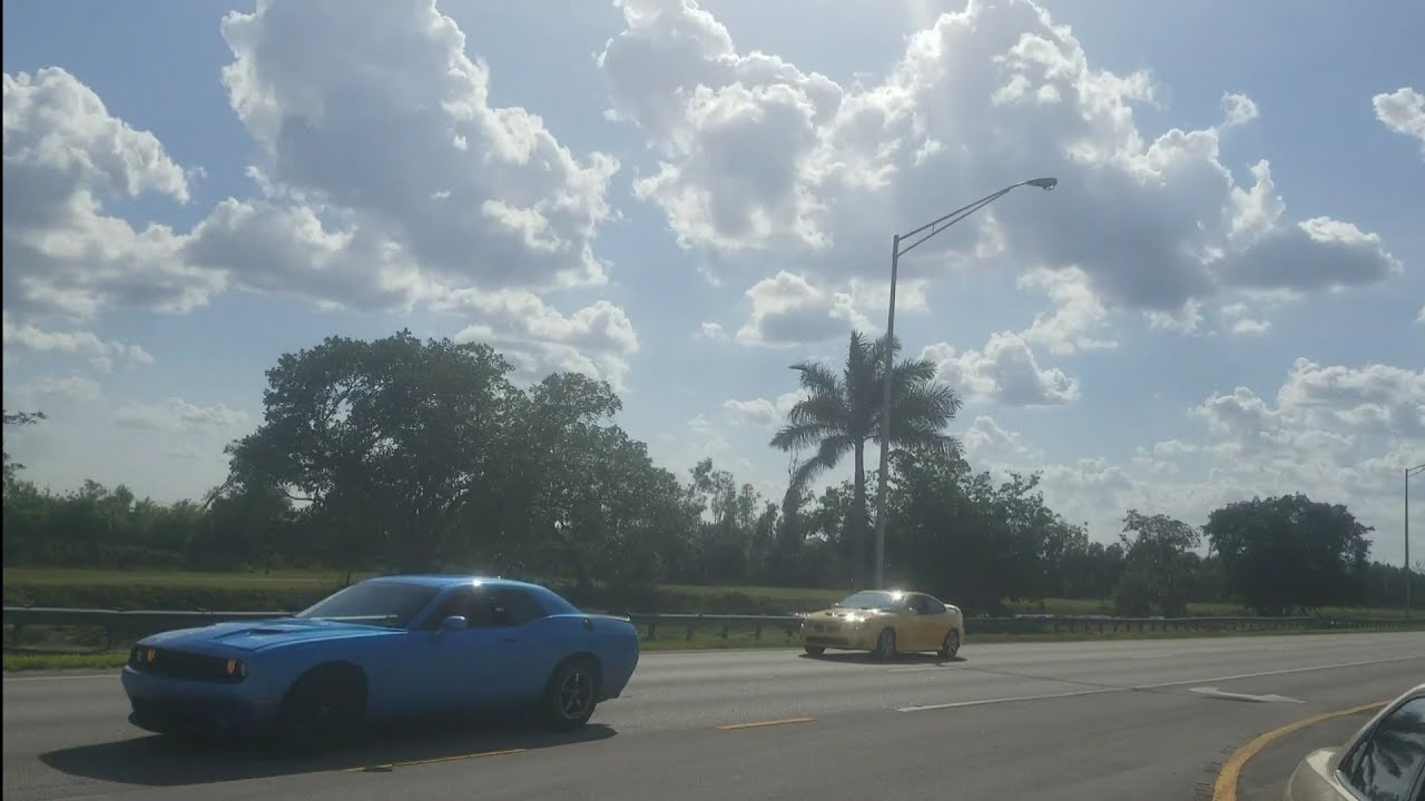 Mustangs Camaros M3s Mopars Racing in Mexico - YouTube