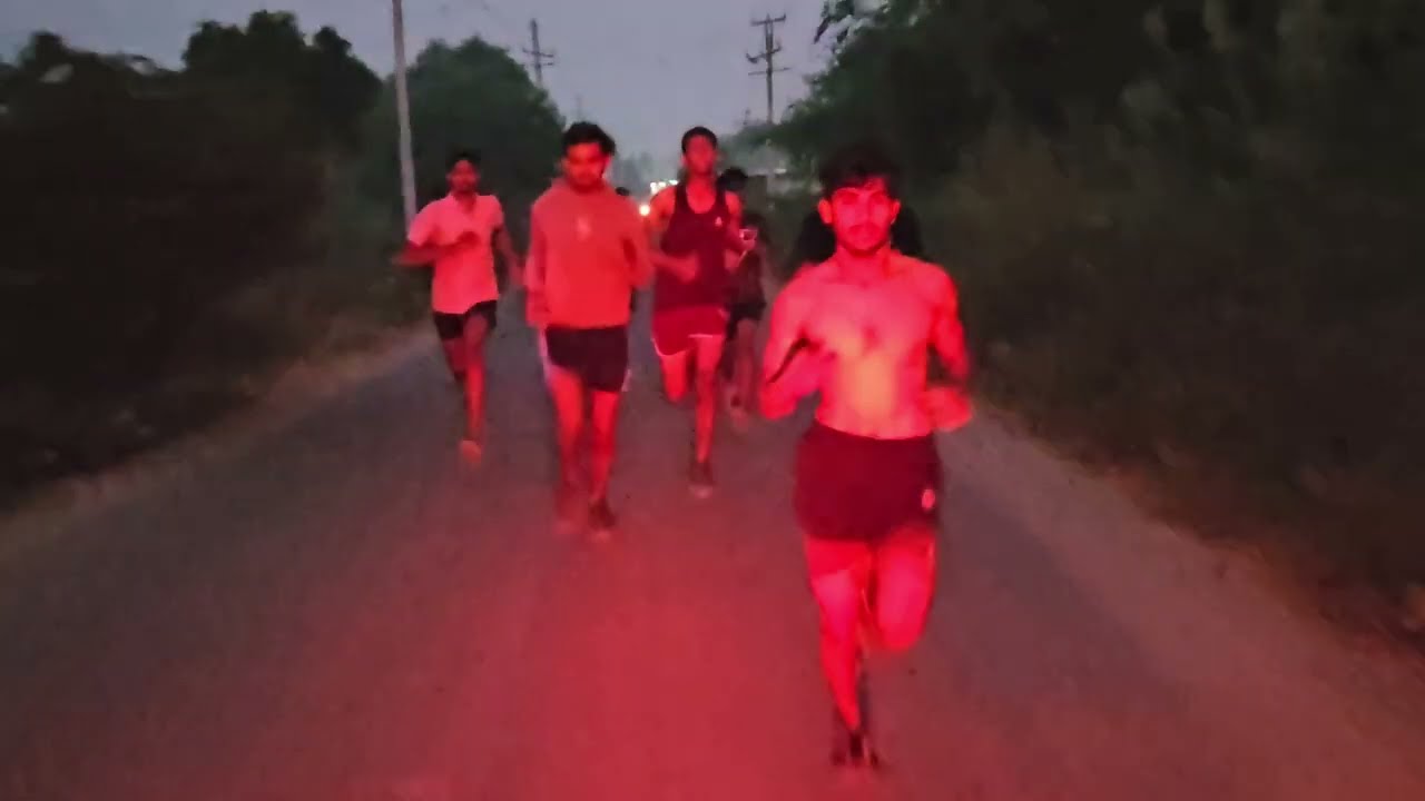 1 km running in 4 min | Timing 4 min | 1 km #army #indianathletic #1km ...