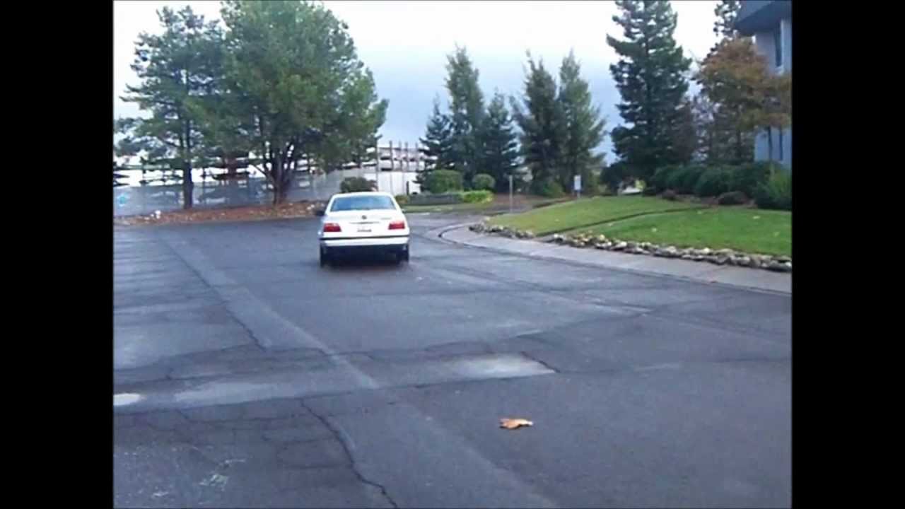 BMW 325is drifting - YouTube