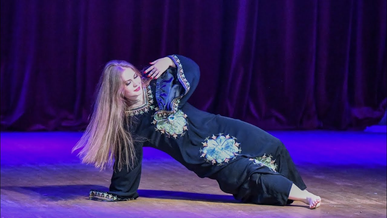 Iraqi dance. Kawleeya. Xenia Sheveleva - YouTube