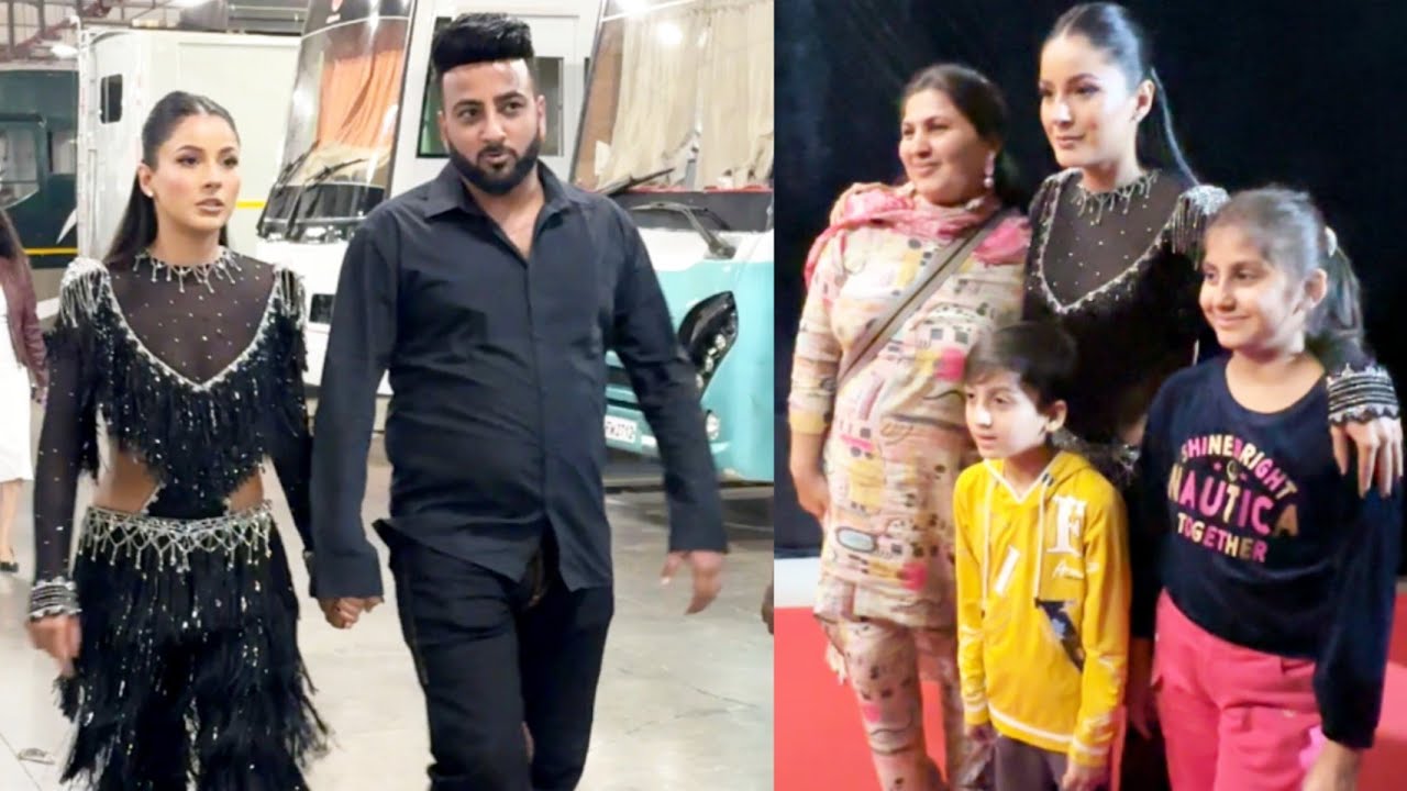 Shehnaaz Kaur Gill with Brother Shehbaz at Umang Fest 😍🔥📸 - YouTube