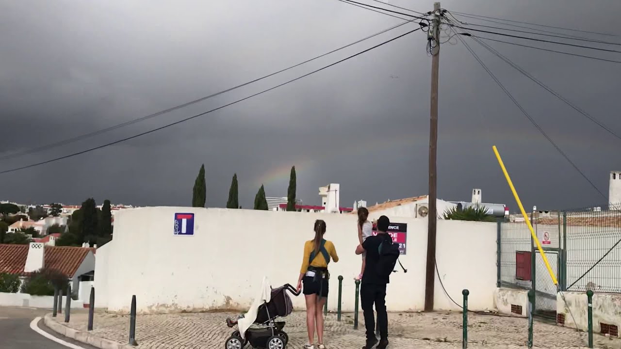 New town strip Albufeira - YouTube