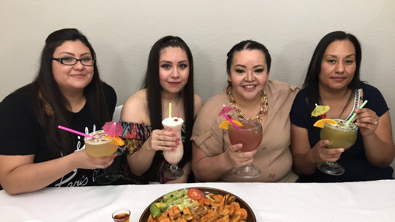 Probando las bebidas Margaritas y Botana 🍹 y 🍤 - YouTube