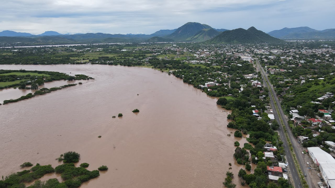 Crecimiento del Río balsas Altamirano y Coyuca de Catalán Guerrero ...