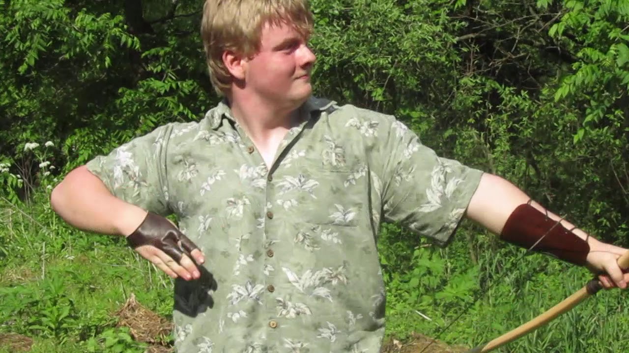 Testing my NEW Gravyn English Longbow! (with accessories!) - YouTube