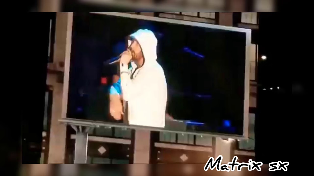 Eminem - Rap God Live in Hawaii 2019 - YouTube