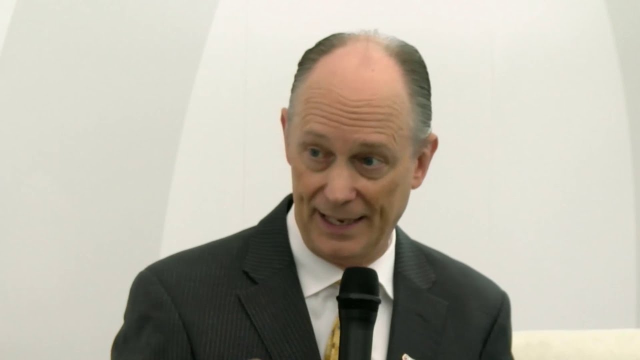 Kevin Miller, MD - Anterior vitrectomy vs. PPV - YouTube