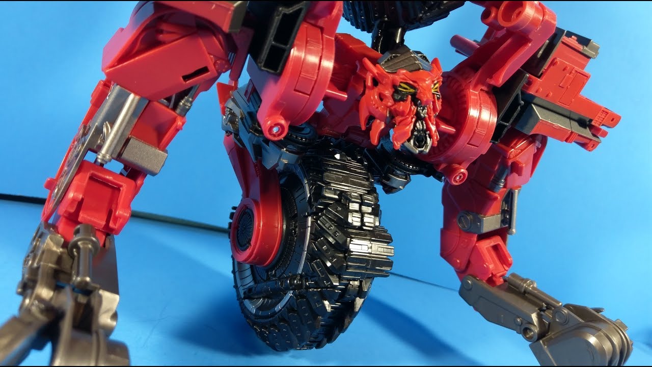 Transformers Studio Series Scavenger Review - YouTube